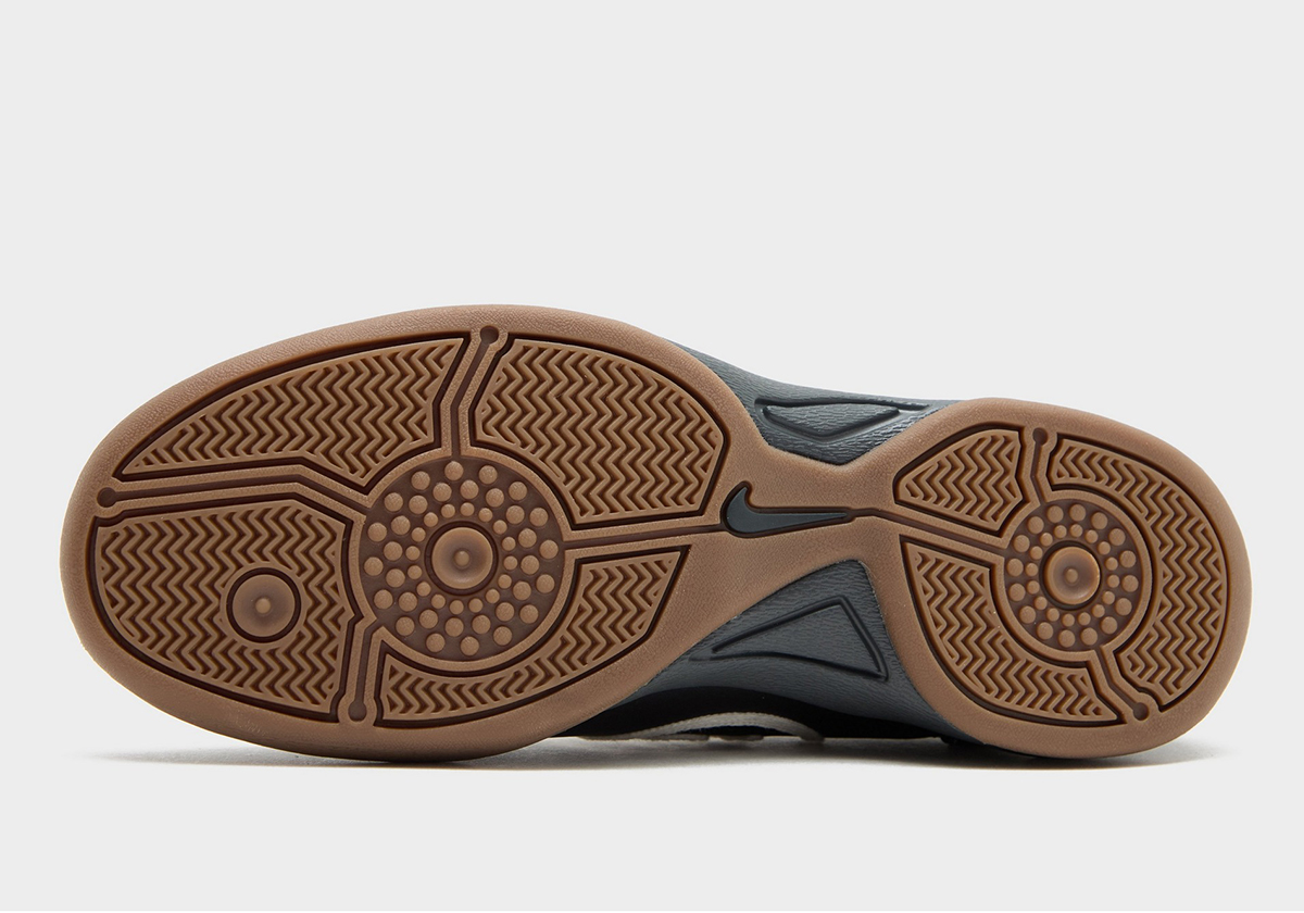 Nike Total 90 III SP "Black/Gum" IH2314-002 | SneakerNews.com