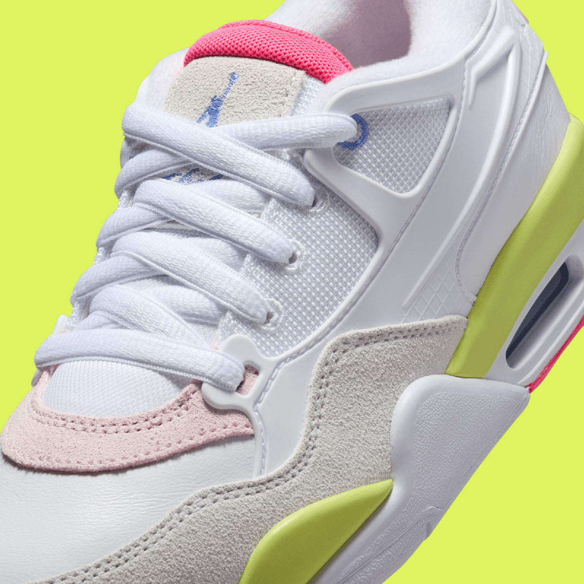 Air Jordan 4 RM Hyper Pink IH0169-100 | SneakerNews.com