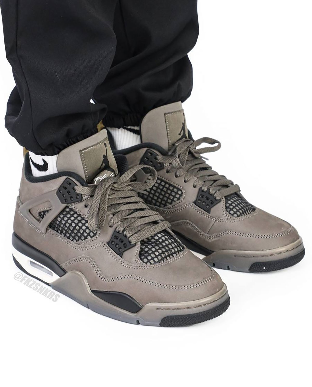 Cave Stone Jordan 4 FV5029-200 | SneakerNews.com