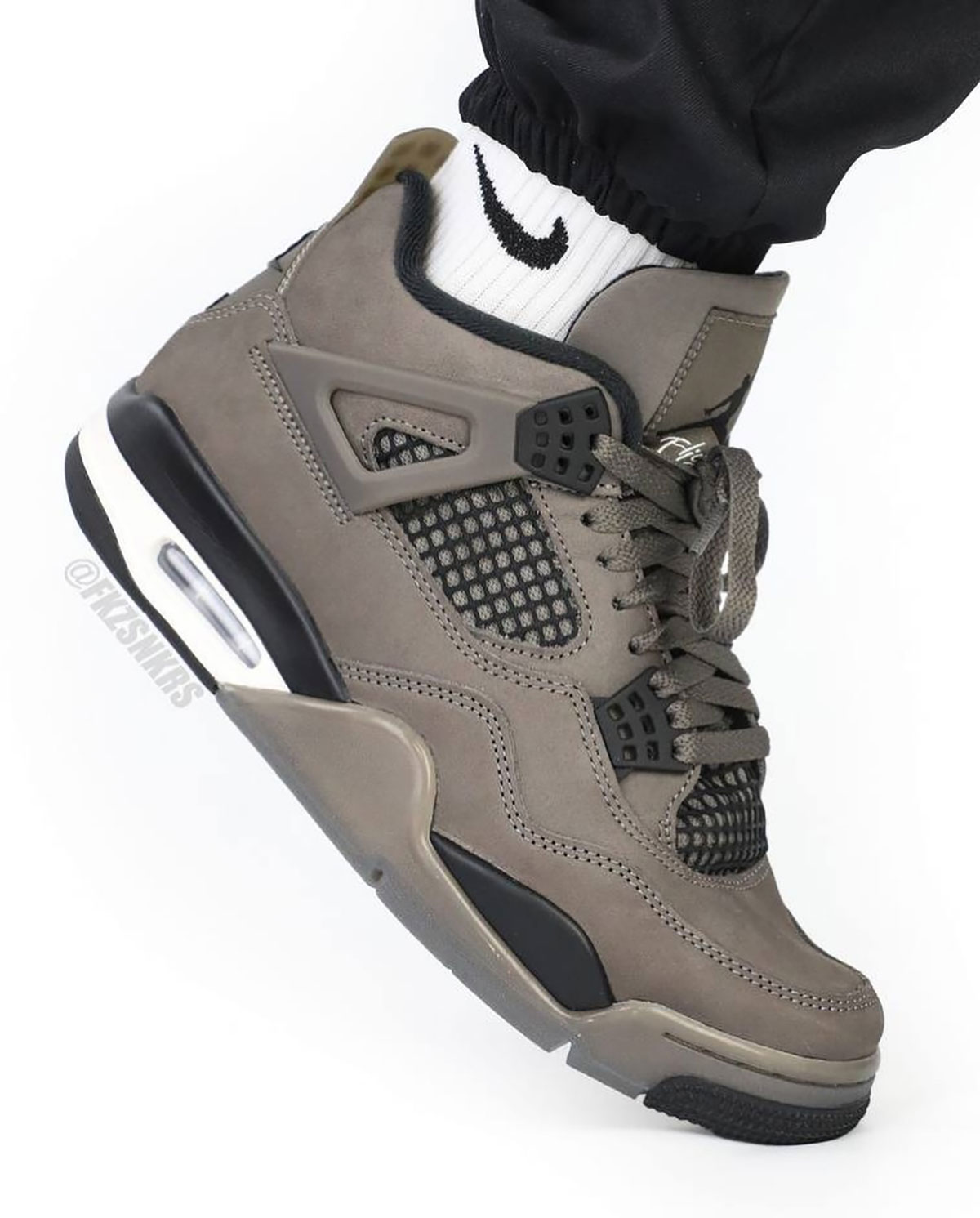Cave Stone Jordan 4 FV5029-200 | SneakerNews.com