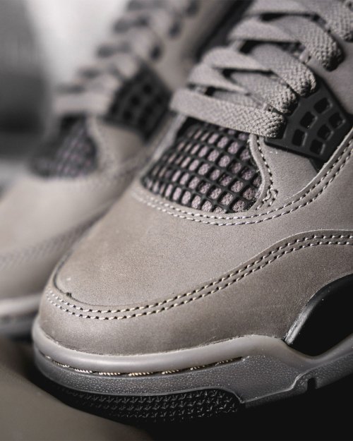 Cave Stone Jordan 4 FV5029-200 | SneakerNews.com