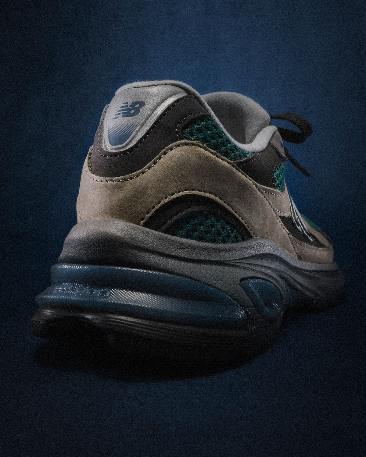 New Balance ABZORB 2010 U2010AGY | SneakerNews.com