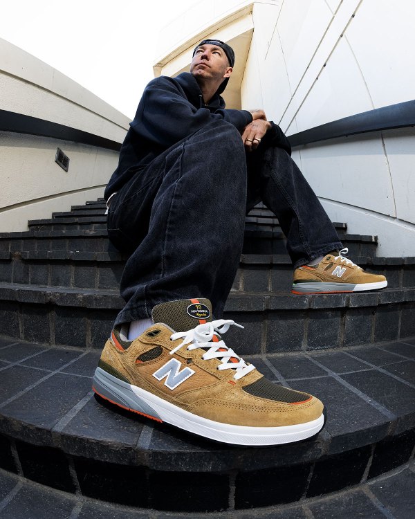 New Balance Numeric 933 Andrew Reynolds | SneakerNews.com
