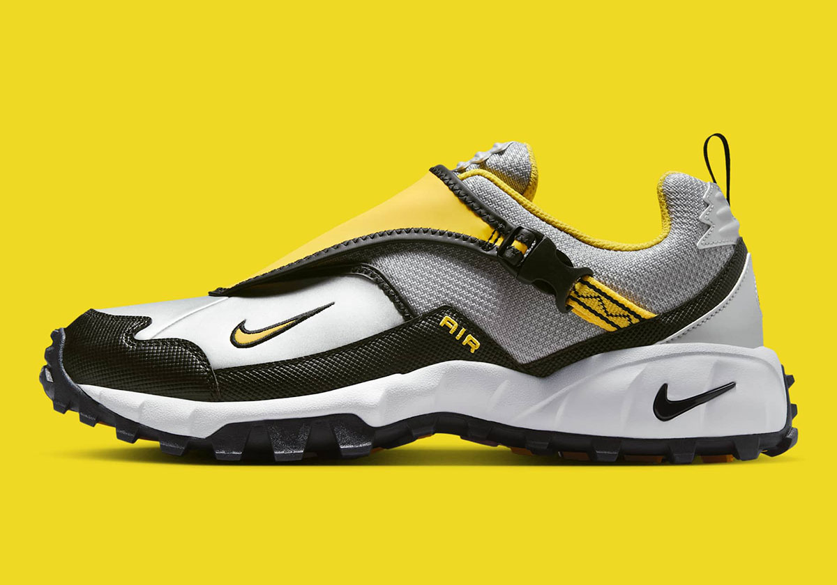 Nike ACG Phassad "Black/Yellow Zest" HM7133-001 | SneakerNews.com