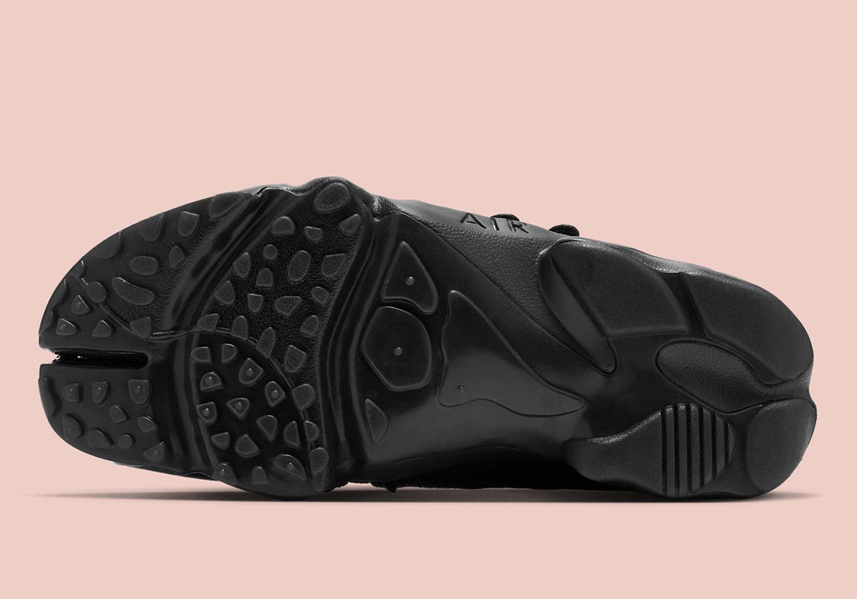 Nike Air Rift Buckle Strap IB8881-001 | SneakerNews.com