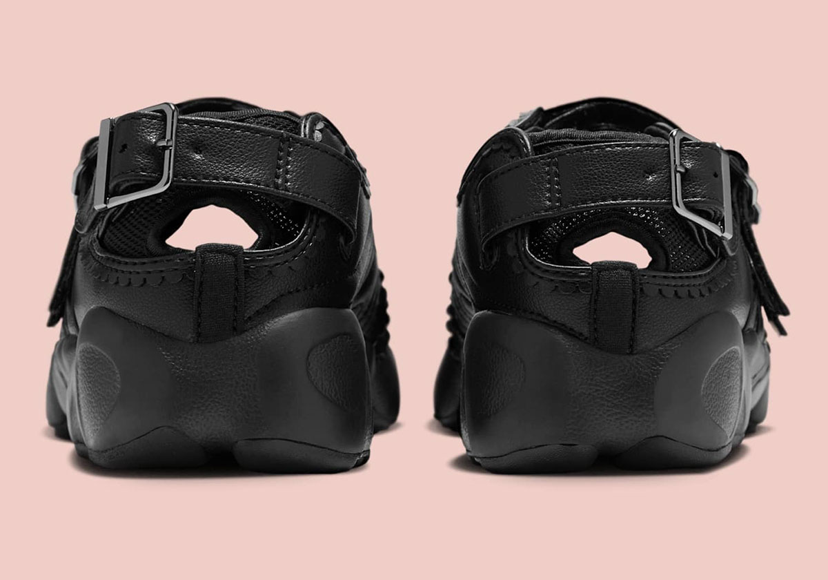 Nike Air Rift Buckle Strap IB8881-001 | SneakerNews.com