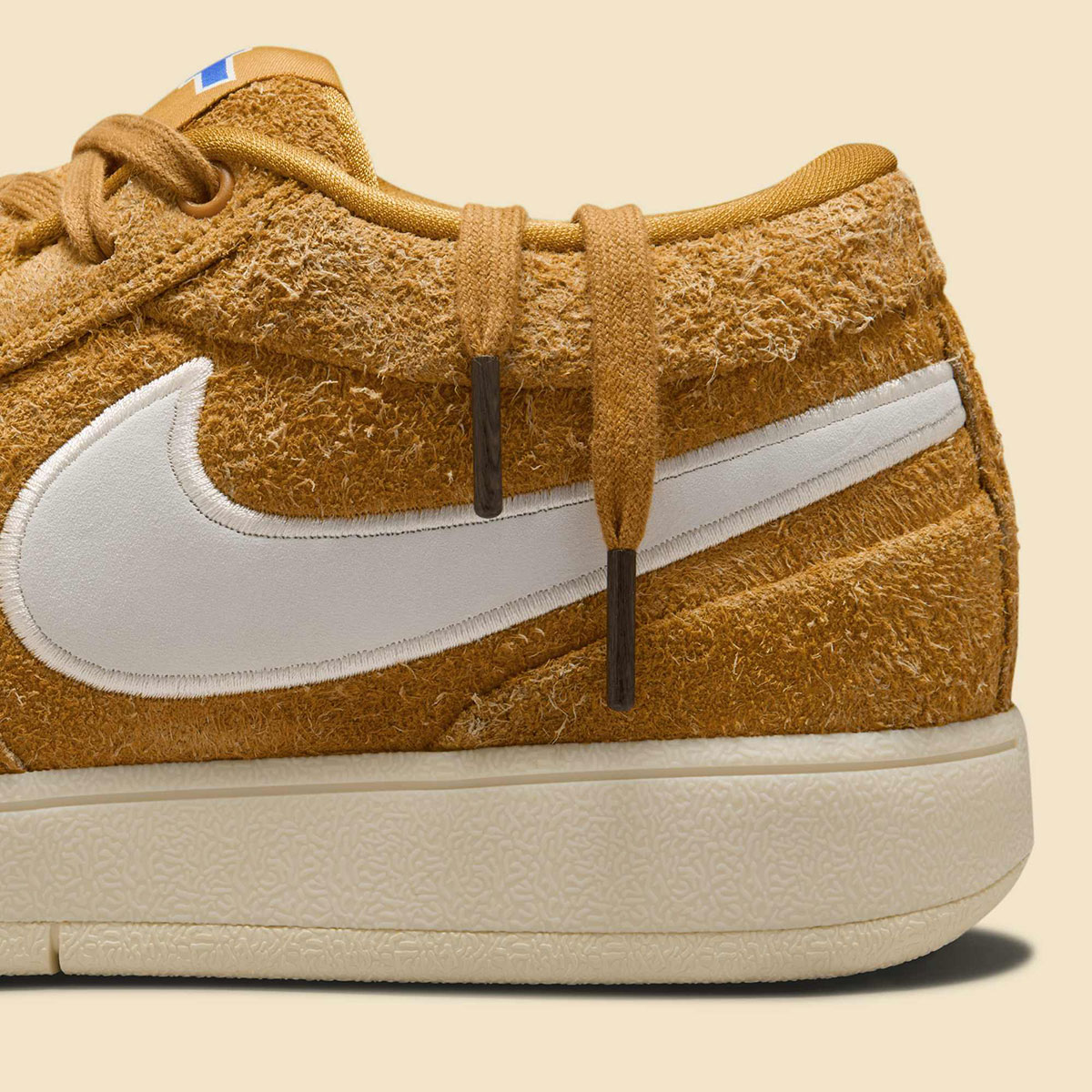 Devin Booker Chevy Nike Release Date | SneakerNews.com