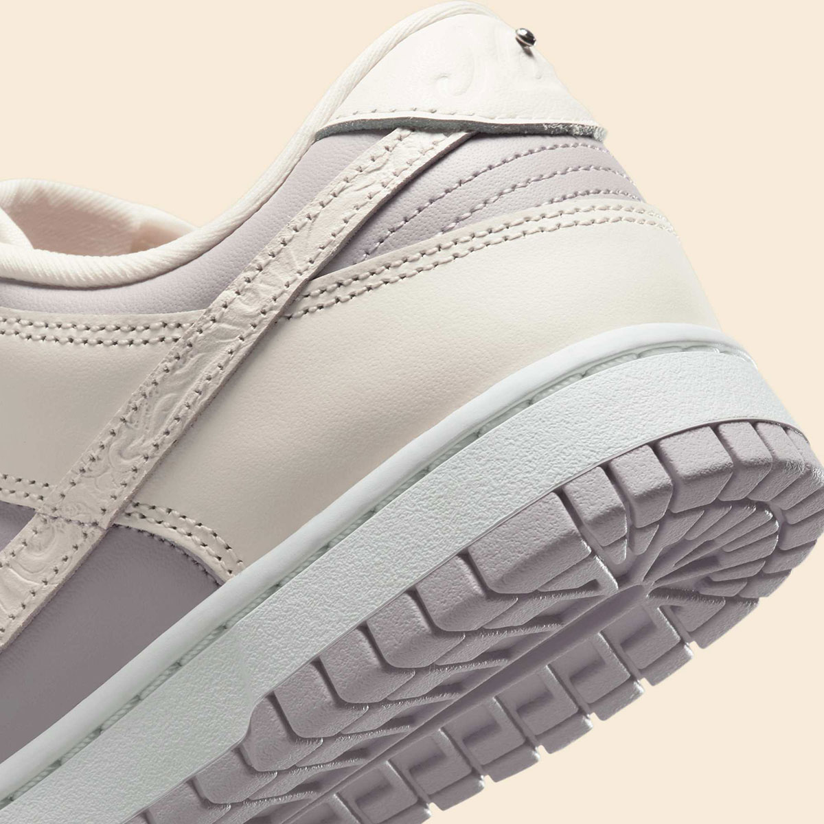 Nike Dunk Low Floral IH0639-011 | SneakerNews.com