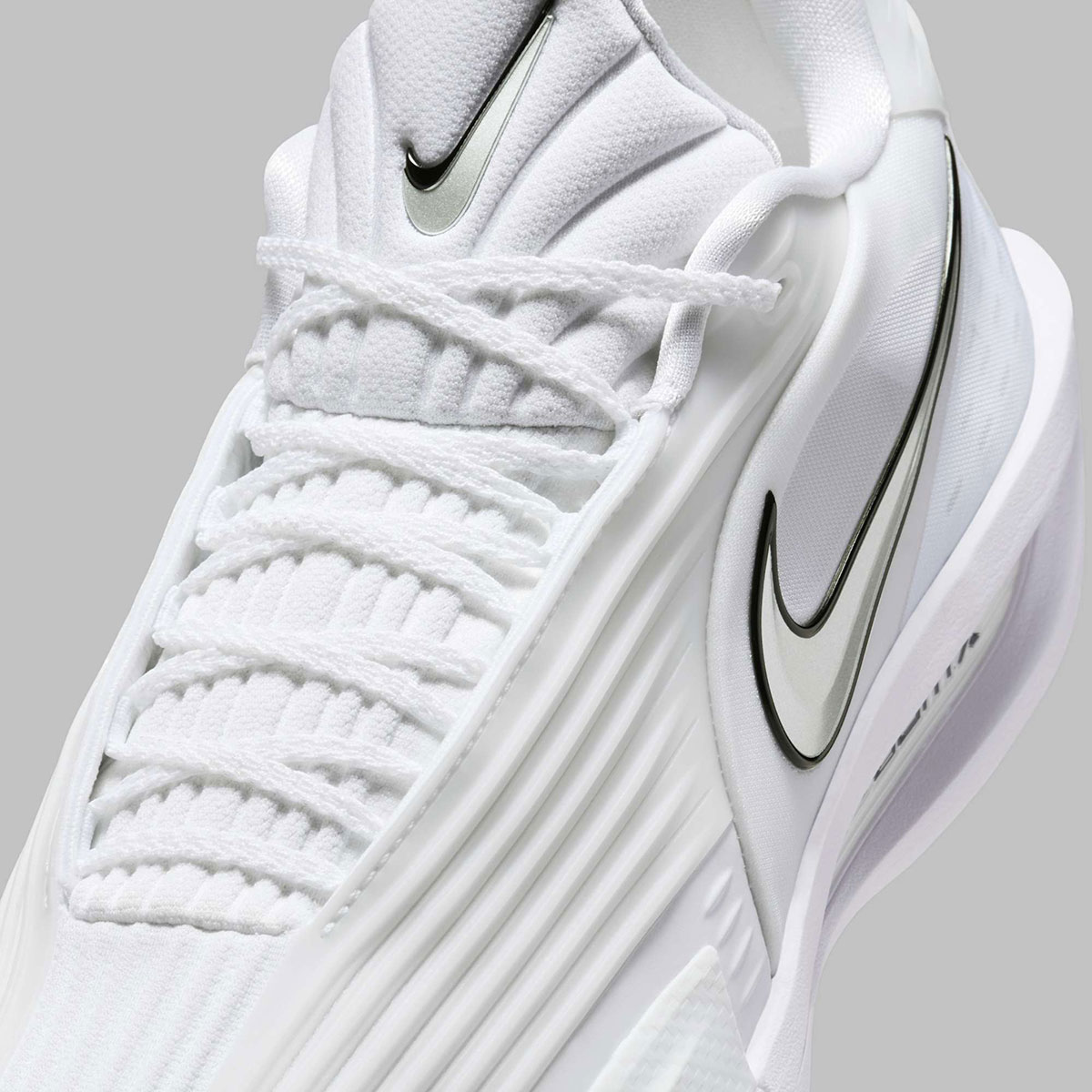 Nike Zoom GT Cut 3 Turbo White/Metallic Silver HV9918-101 | SneakerNews.com