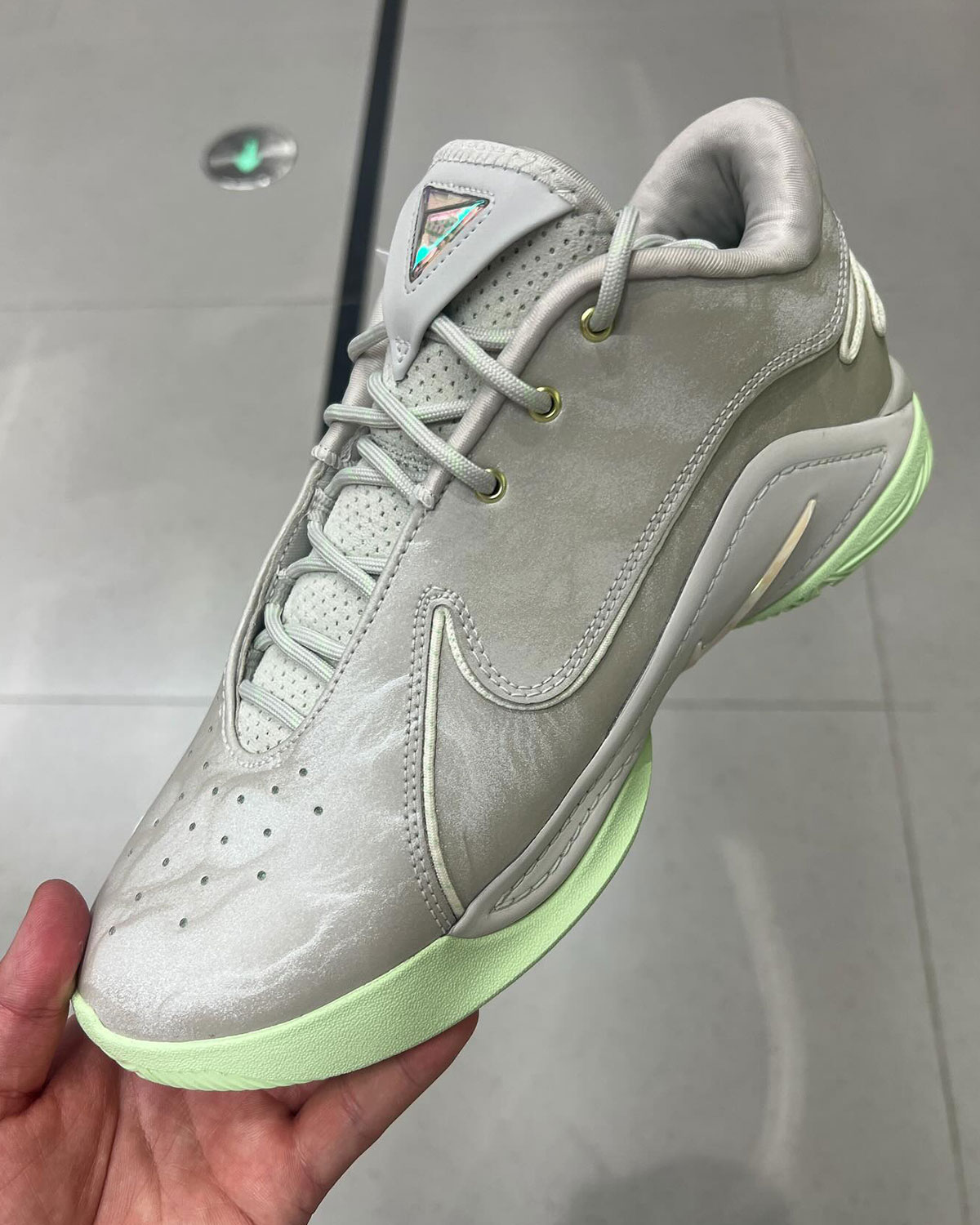 Nike LeBron 22 "Dunkman" FZ1094-002 | SneakerNews.com