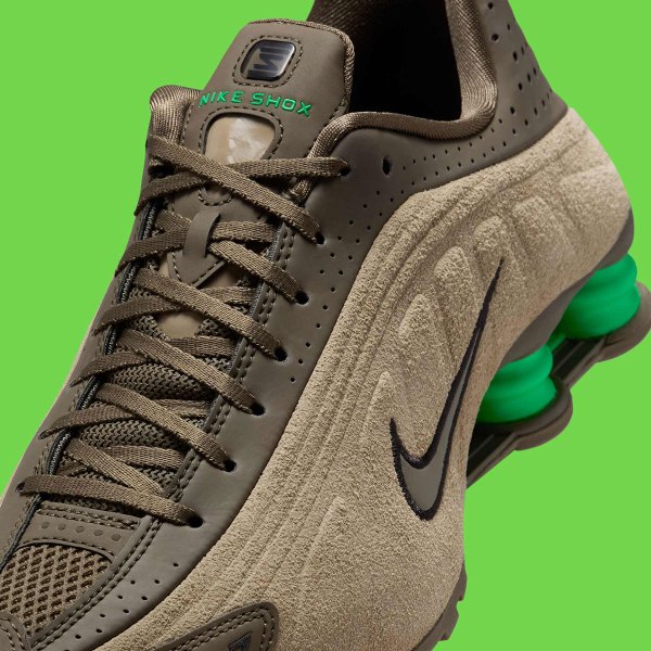 Nike Shox R4 "Brown/Green" HQ7739-200 | SneakerNews.com