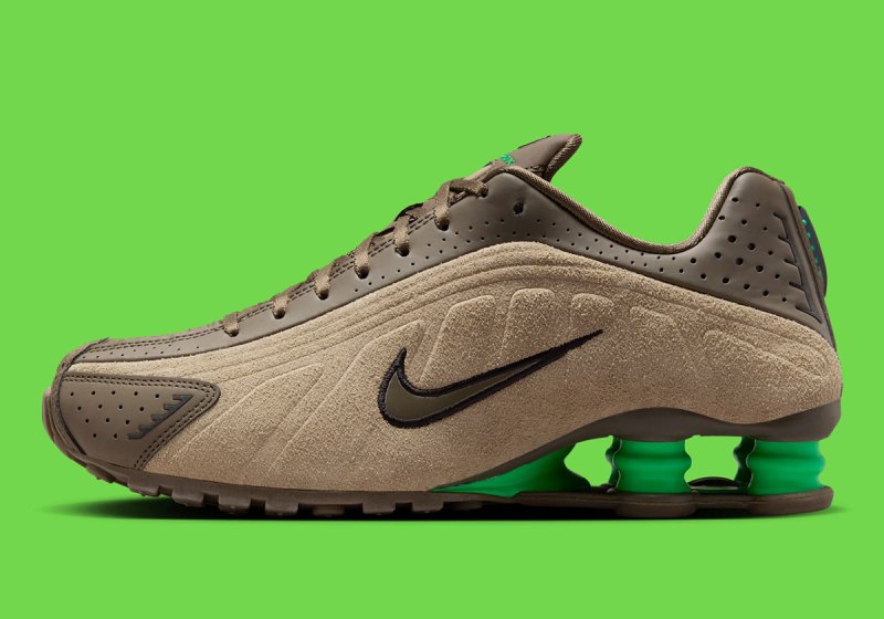 Nike Shox R4 "Brown/Green" HQ7739-200 | SneakerNews.com
