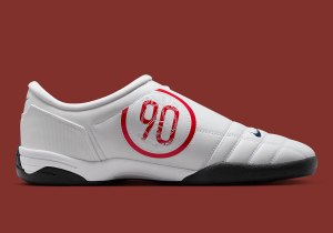 Nike Total 90 III SP Paris-Saint Germain IH4467-100 | SneakerNews.com