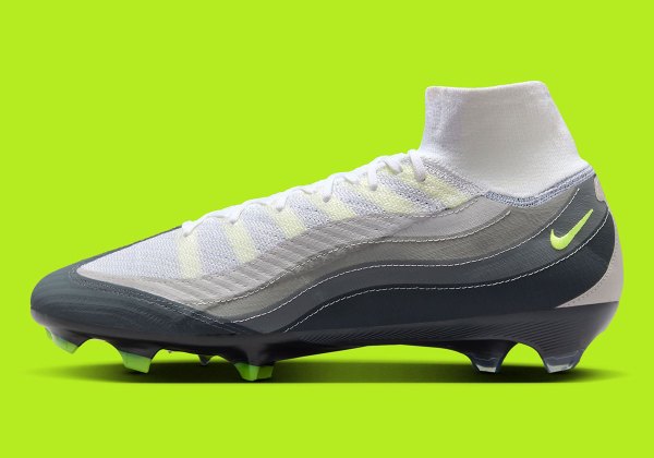 Nike Zoom SuperFly Elite 10 Neon Cleats | SneakerNews.com