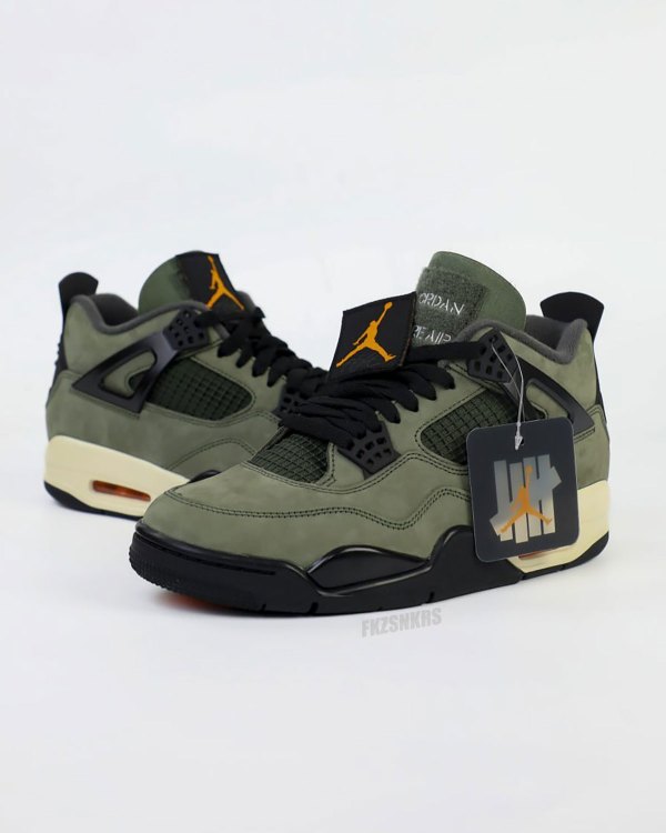 Jordan 4 Undefeated 2025 | SneakerNews.com