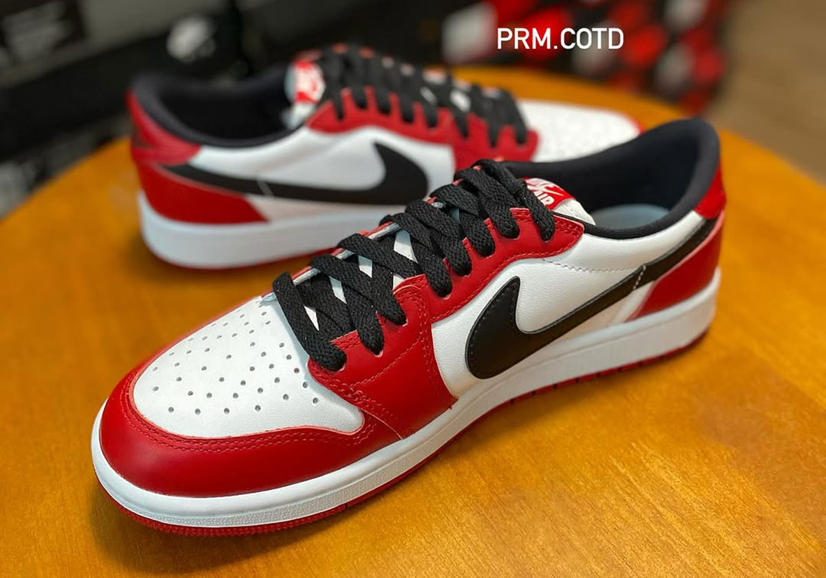 Air Jordan 1 Low OG Chicago HQ6998-600 | SneakerNews.com