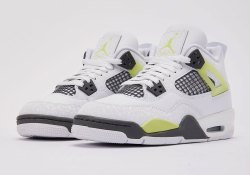 Air Jordan 4 "Light Lemon Twist" HJ5990-100 | SneakerNews.com
