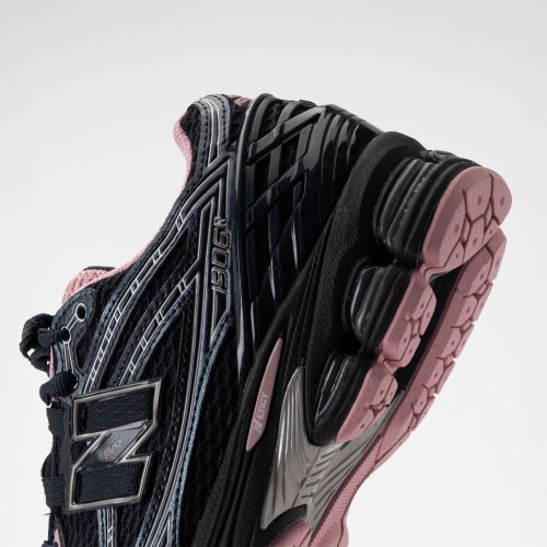 New Balance 1906R Pink Taffy U1906RCU | SneakerNews.com