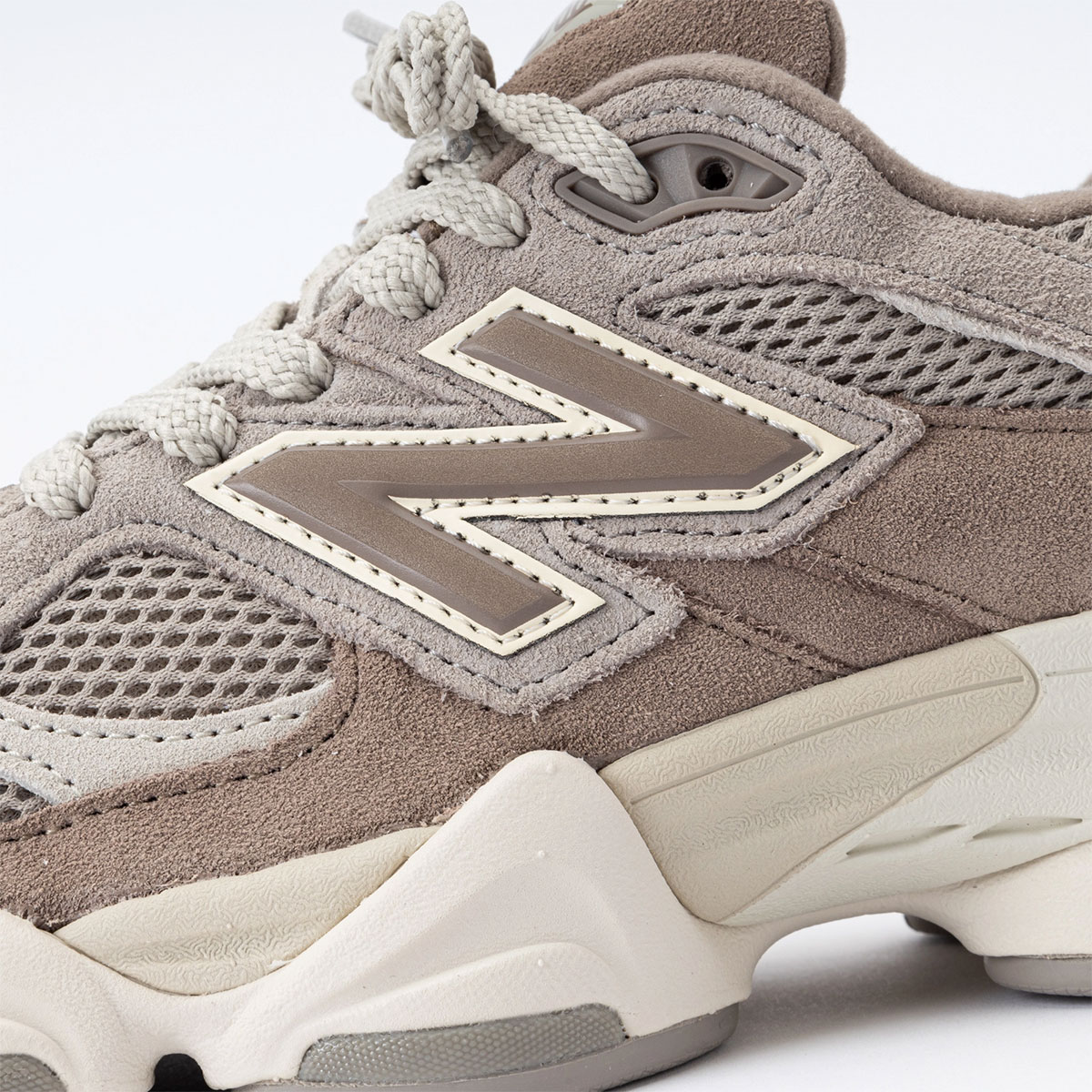 New Balance 9060 Mushroom U9060ERC | SneakerNews.com