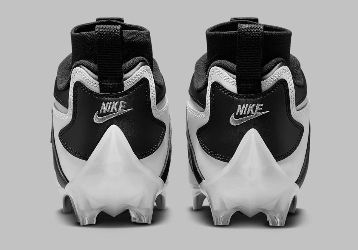 Nike Diamond Turf 93 TD Cleats HF5298-101 | SneakerNews.com