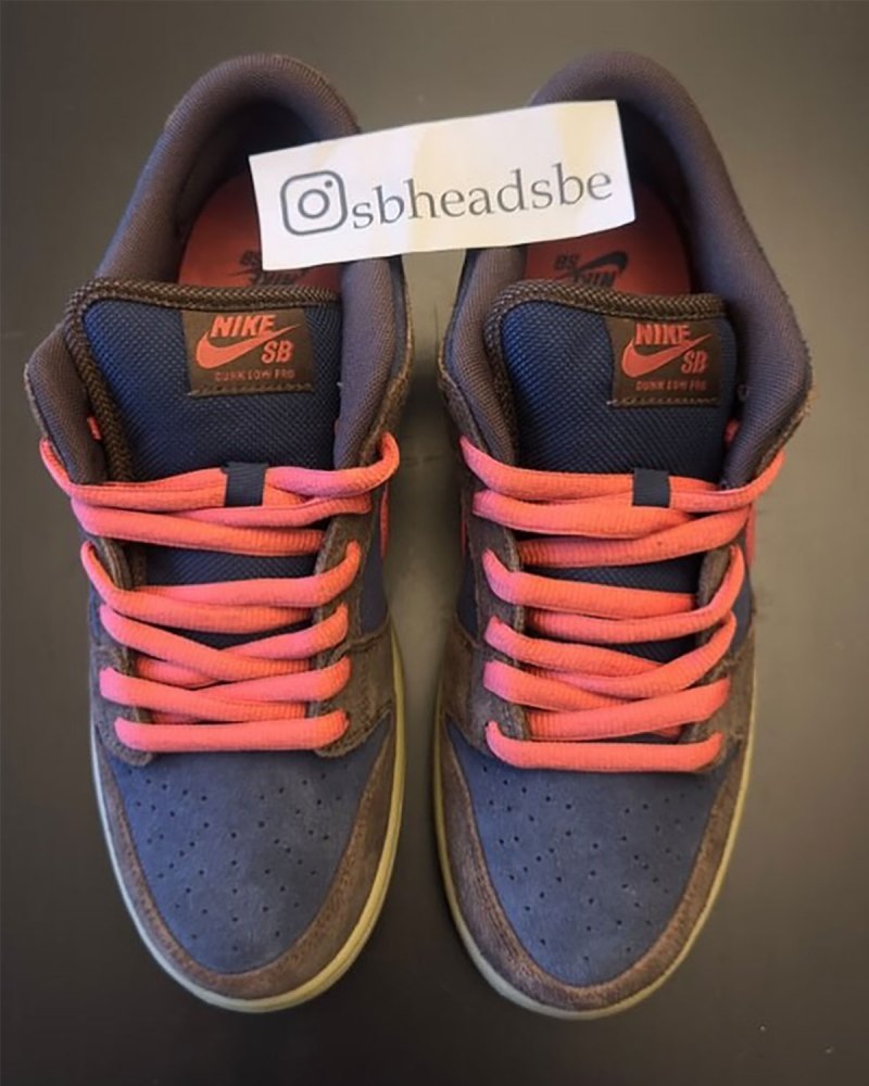 Nike SB Dunk Low "Baroque Brown/Adobe" 2026 Sample | SneakerNews.com