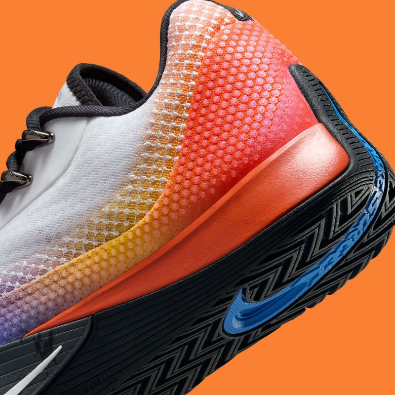 Nike ST Flare Release Date 2025 IH7326-110 | SneakerNews.com