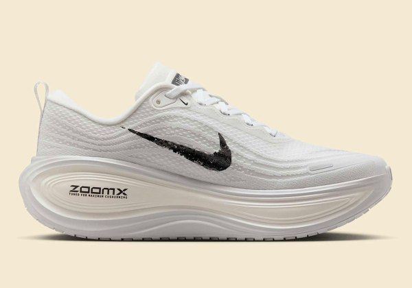 Nike Vomero Plus Reverse Swoosh "White/Sail/Black" IH2268-100 ...