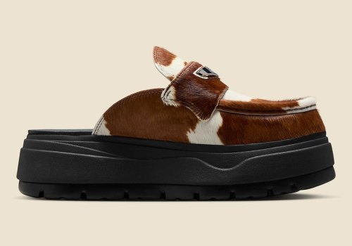 Air Jordan Loafer Mule "Cow Hair" IB1497-001 | SneakerNews.com