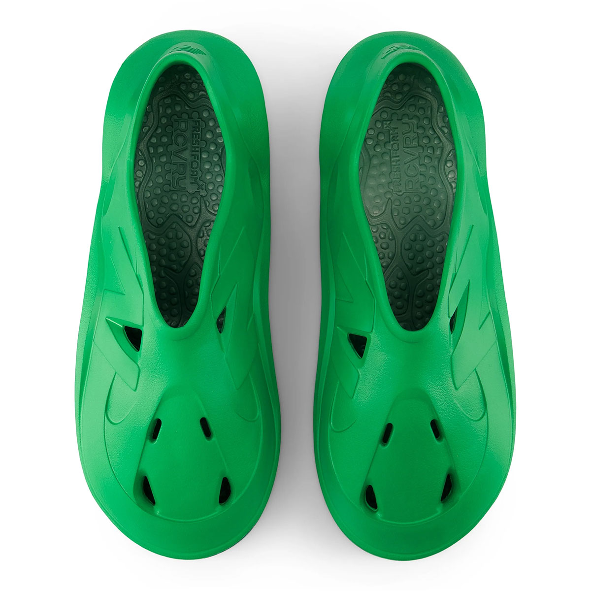 Every Now And Then New Balance Fresh Foam RCVRY Green | SneakerNews.com