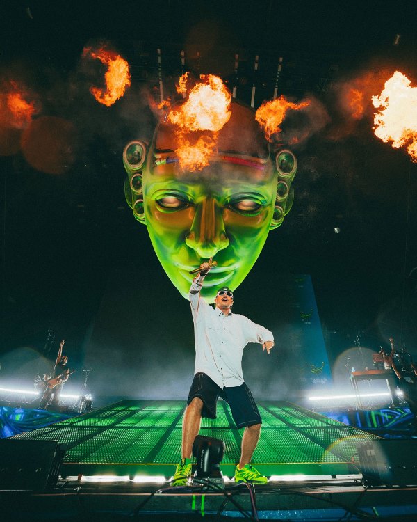 Feid Salomon XT-Pathway 2025 | SneakerNews.com