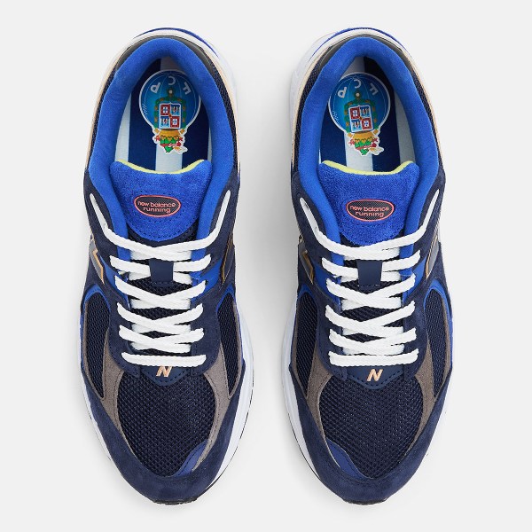 FC Porto New Balance 2002R U2002RFP | SneakerNews.com