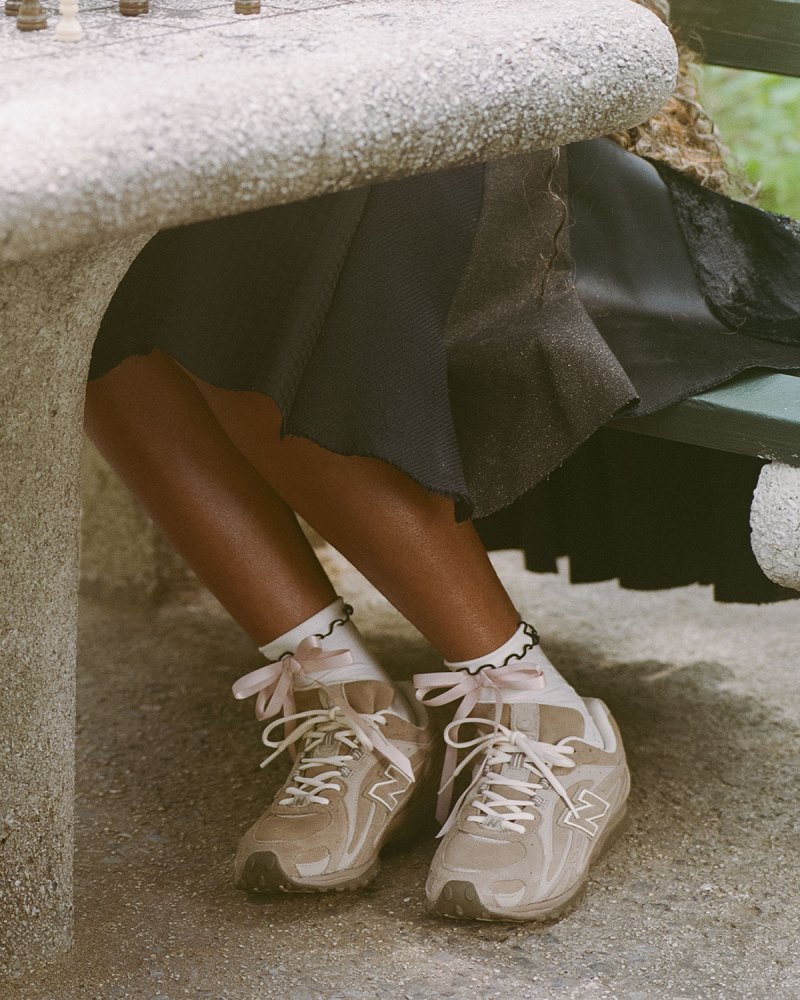 New Balance 204L "Mushroom/Arid Stone" U204LMMA | SneakerNews.com