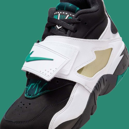 Nike Air Diamond Turf "Emerald" IB2240-001 | SneakerNews.com