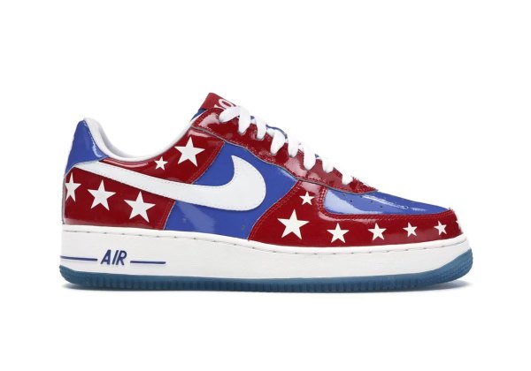 Nike Air Force 1 Stars HQ8051-400 | SneakerNews.com