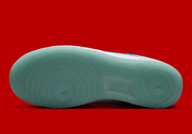 Nike Air Force 1 Stars HQ8051-400 | SneakerNews.com