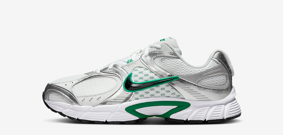 Nike V5 RNR Release Date | SneakerNews.com