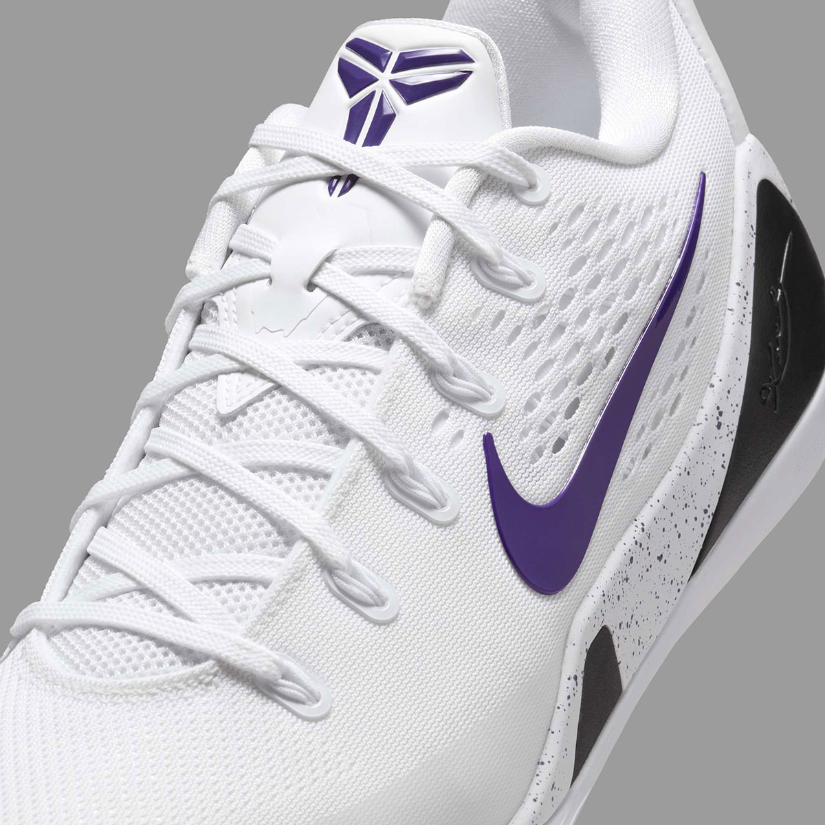 Nike Kobe 9 EM Protro White/Court Purple IH1401-100 | SneakerNews.com