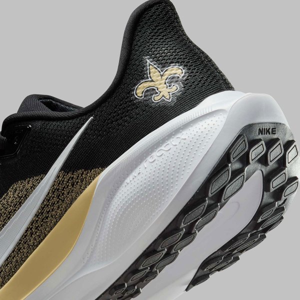 Nike Pegasus 41 "NFL Collection" 2025 | SneakerNews.com