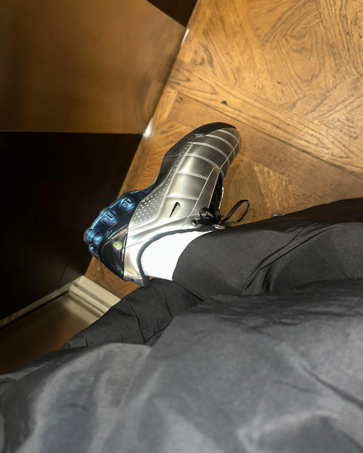 Nike Total 90 Shox Secutor Magia 2025 | SneakerNews.com