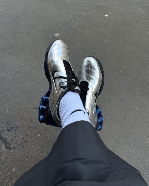 Nike Total 90 Shox Secutor Magia 2025 | SneakerNews.com