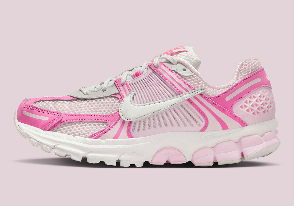 Nike Vomero 5 Hyper Pink IM2404-645 | SneakerNews.com