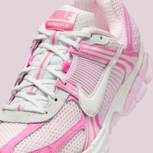 Nike Vomero 5 Hyper Pink IM2404-645 | SneakerNews.com