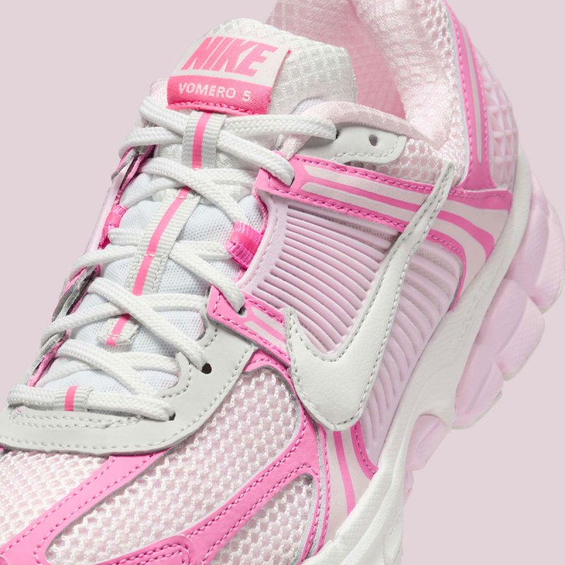 Nike Vomero 5 Hyper Pink IM2404-645 | SneakerNews.com
