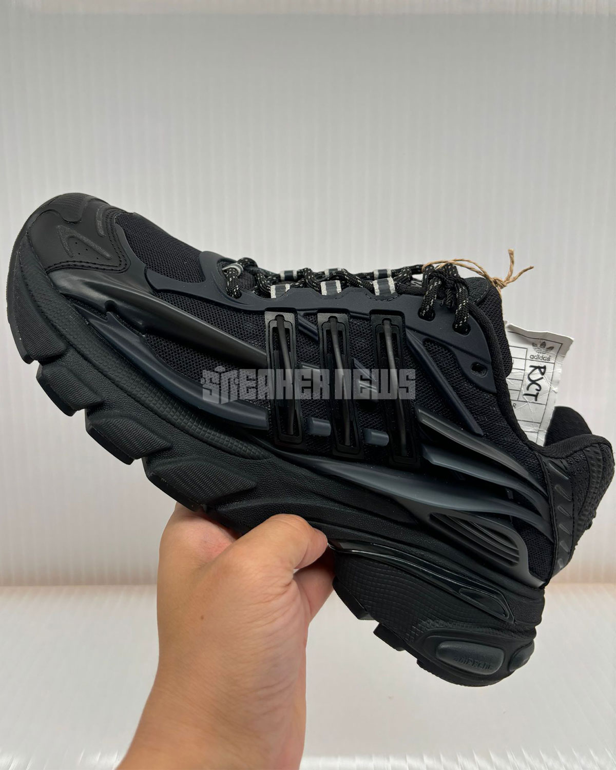 Pharrell adidas Jellyfish Black