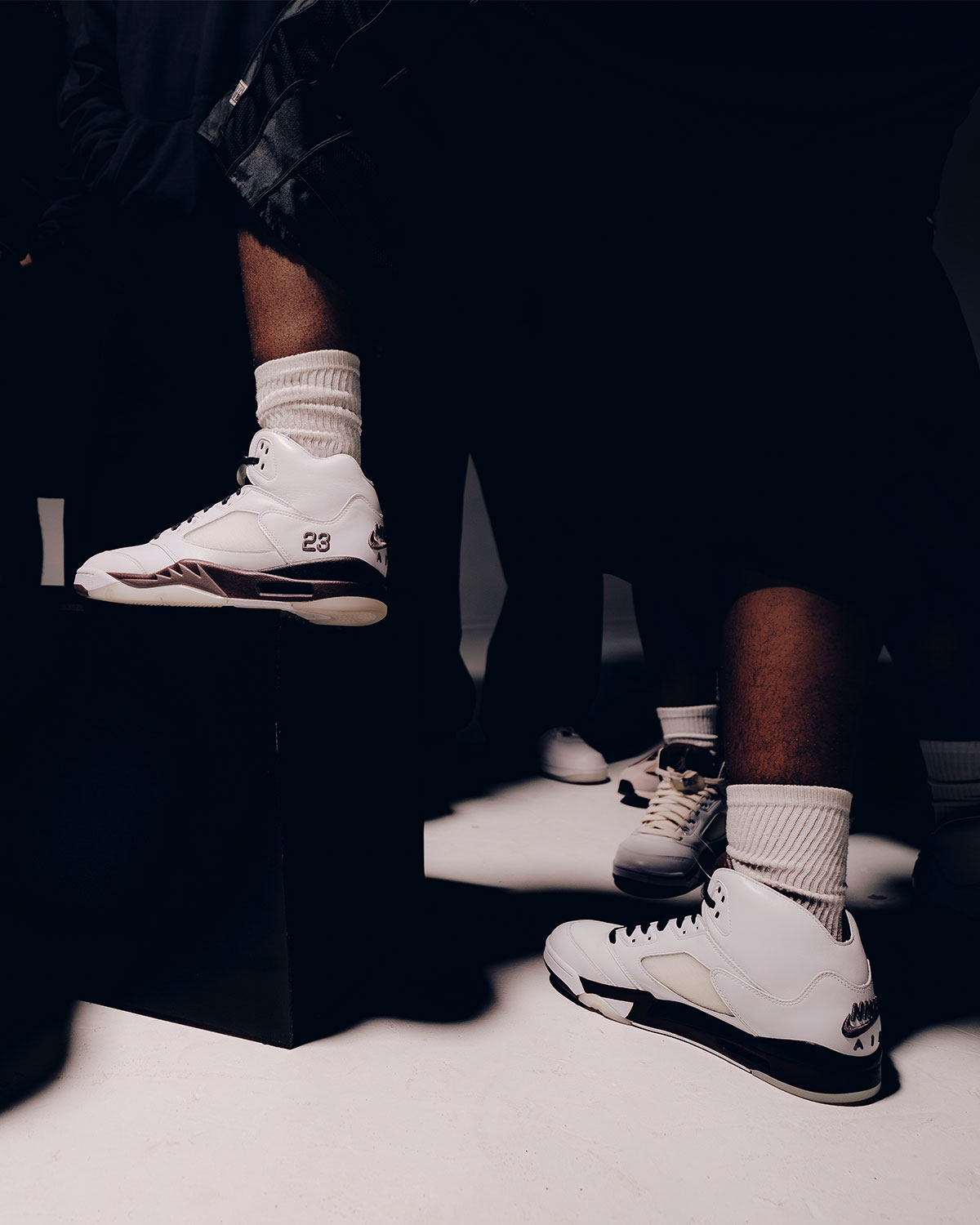 Maniere Jordan 5s IB1528-100 Release Date | SneakerNews.com