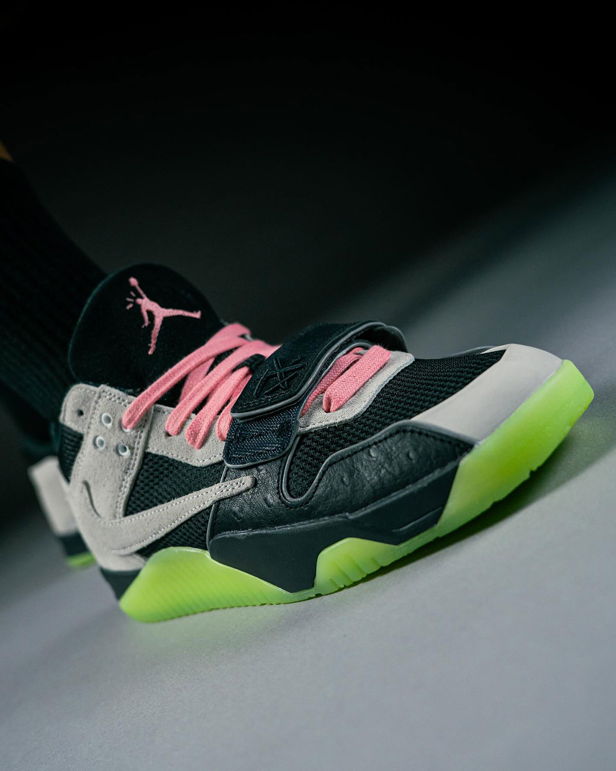 Chase B Jordan Jumpman Jack IH7971-001 | SneakerNews.com