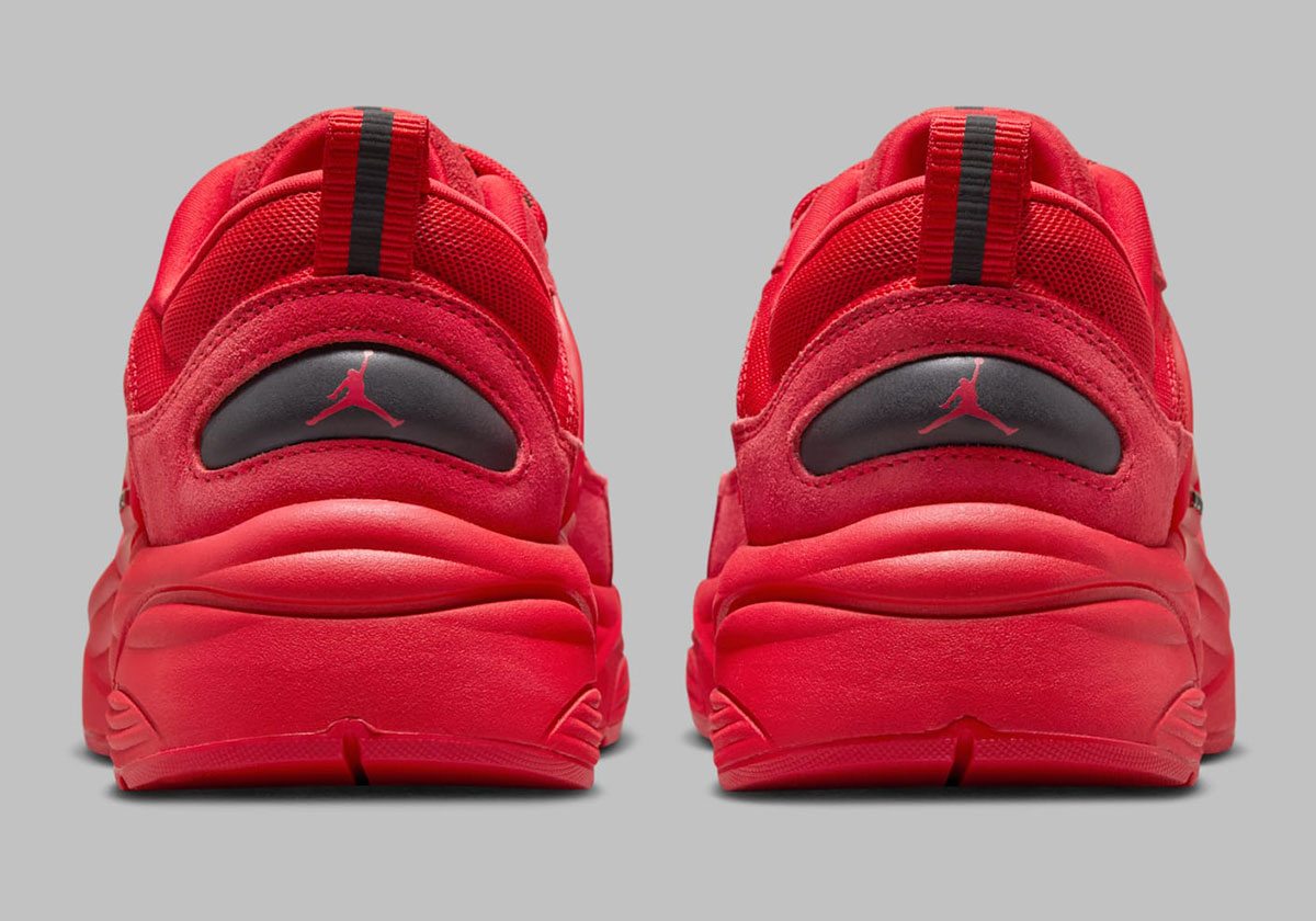 Jordan Trunner O/S "Infrared" | SneakerNews.com