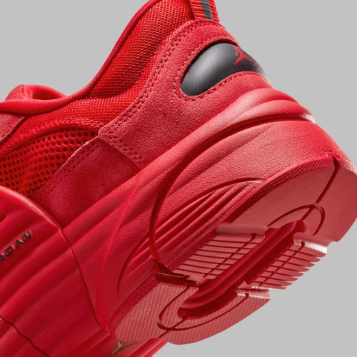 Jordan Trunner O/S "Infrared" | SneakerNews.com