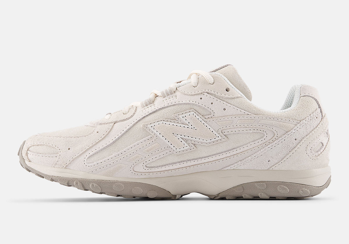 New Balance 204L Timberwolf U204LMMC | SneakerNews.com
