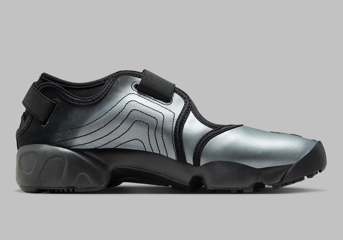 Nike Air Rift "Cool Grey" IH3656-095 | SneakerNews.com